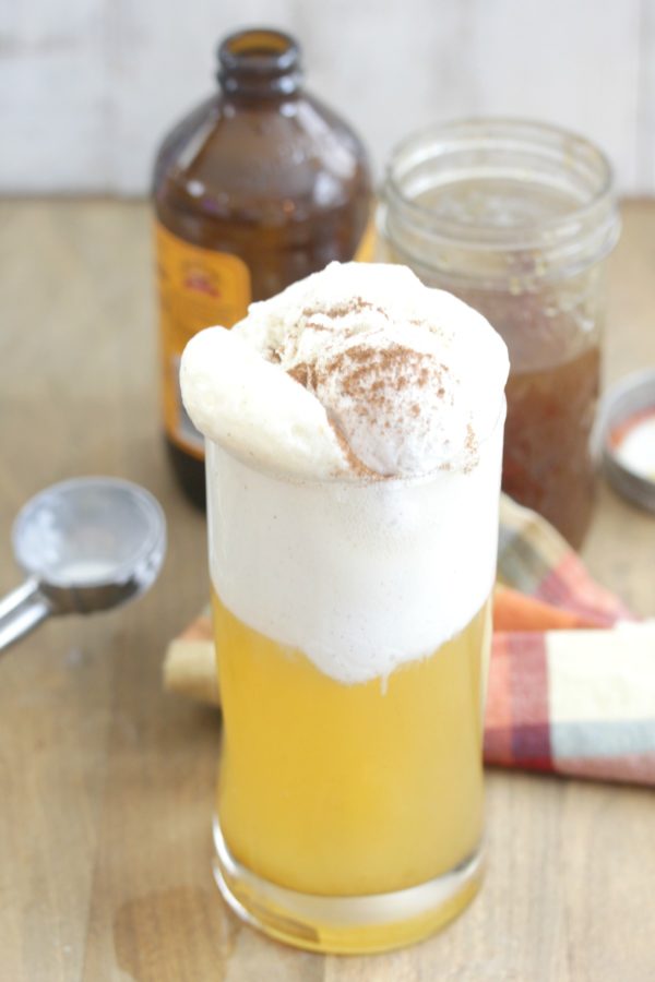 Pumpkin Ginger Beer Floats - Eat. Drink. Love.